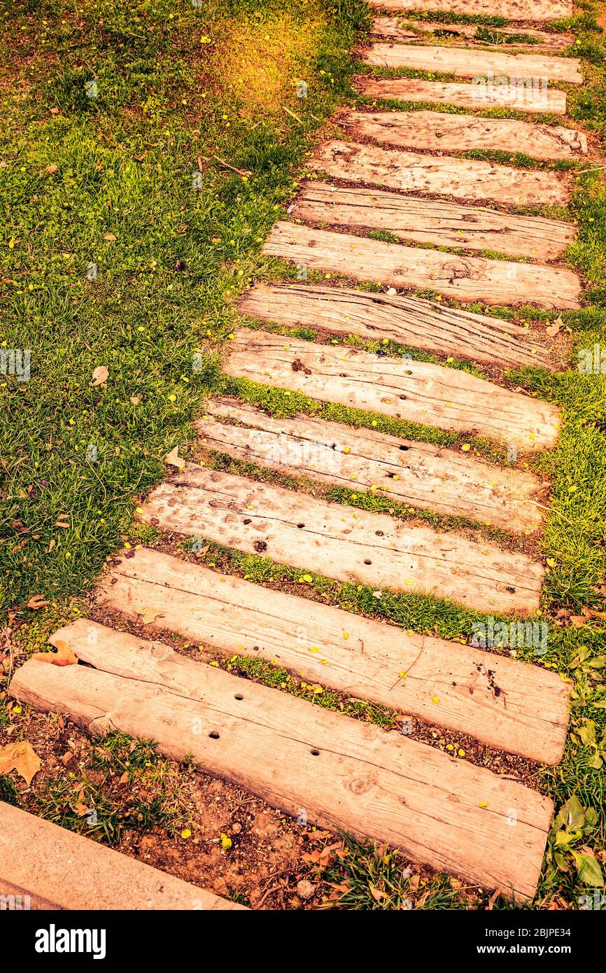 Pathway indicator hi-res stock photography and images - Alamy