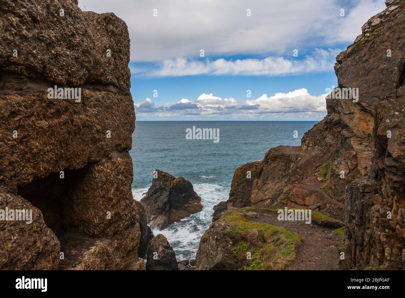 The end of the road: Botallack Head, Penwith Peninsula, Cornwall ...