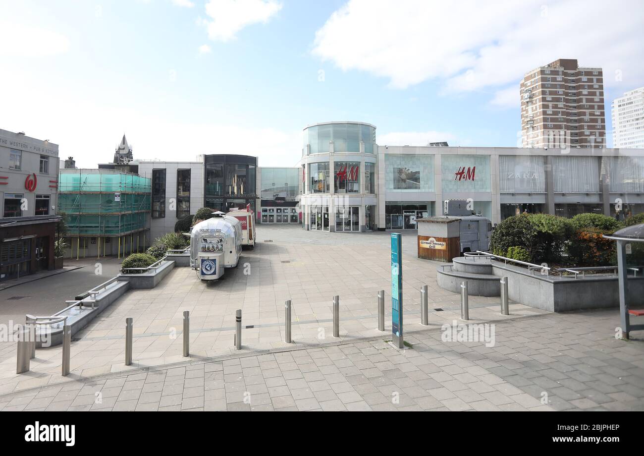 Quiet streets in Brighton during the Coronavirus lock down Stock Photo ...