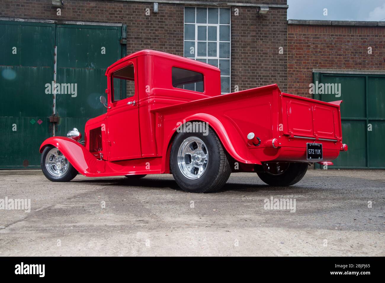 1932 ford model b red hi-res stock photography and images - Alamy