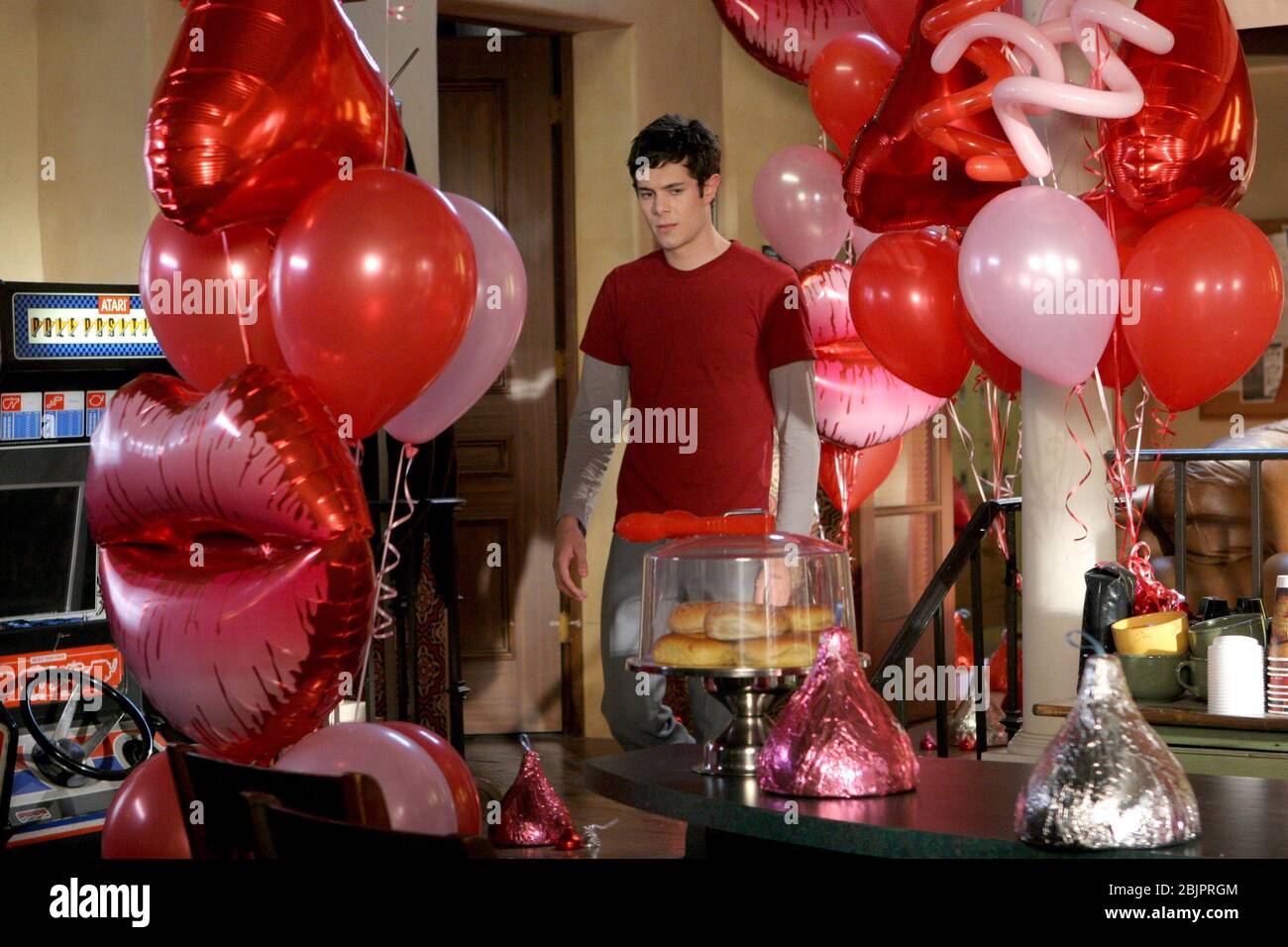 The oc tv series hi-res stock photography and images - Alamy