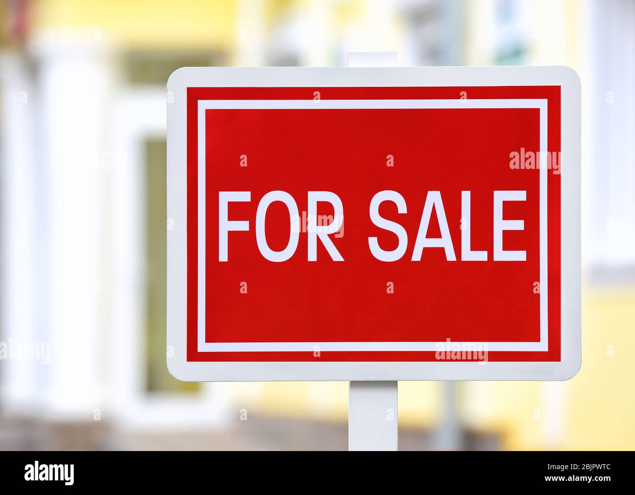"For sale" sign outdoors Stock Photo - Alamy