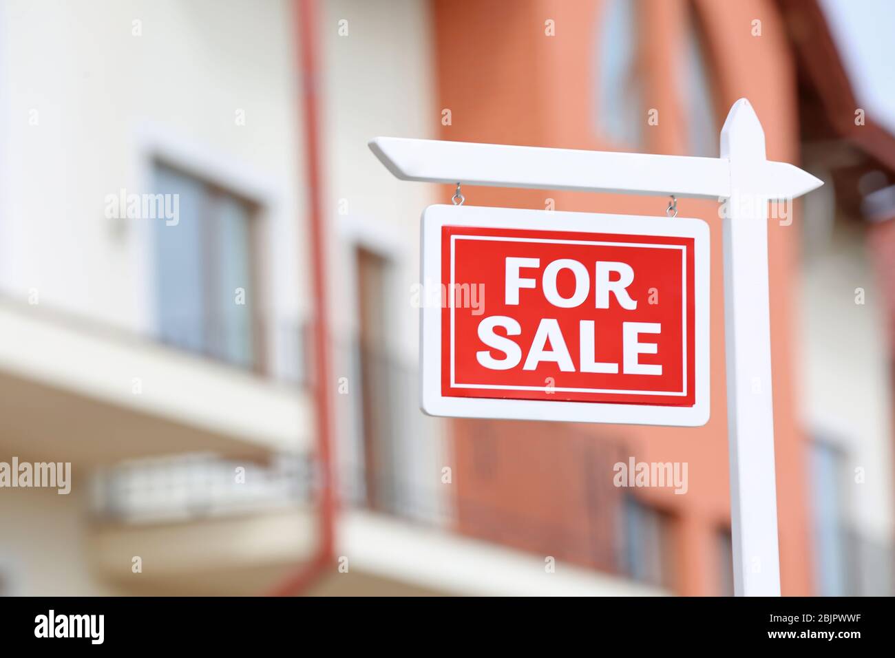 "For sale" sign outdoors Stock Photo - Alamy