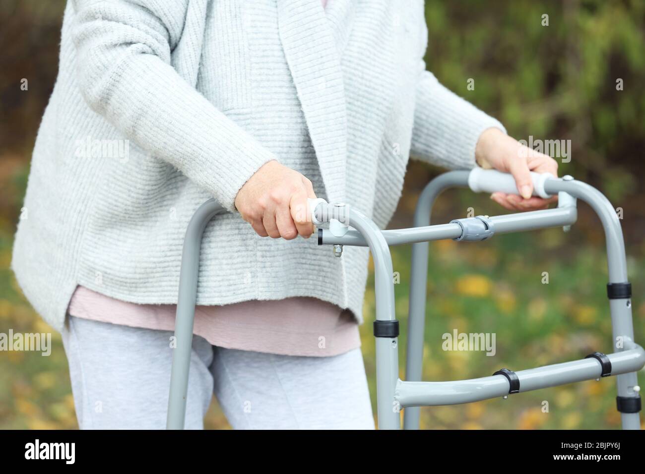 Social aid for elderly person hi-res stock photography and images - Alamy
