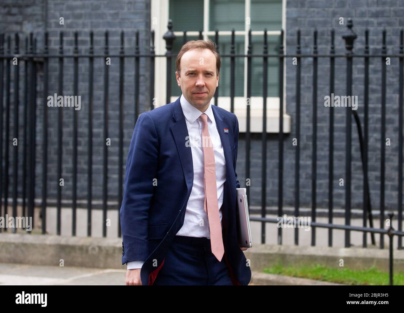 Matt hancock hi-res stock photography and images - Alamy