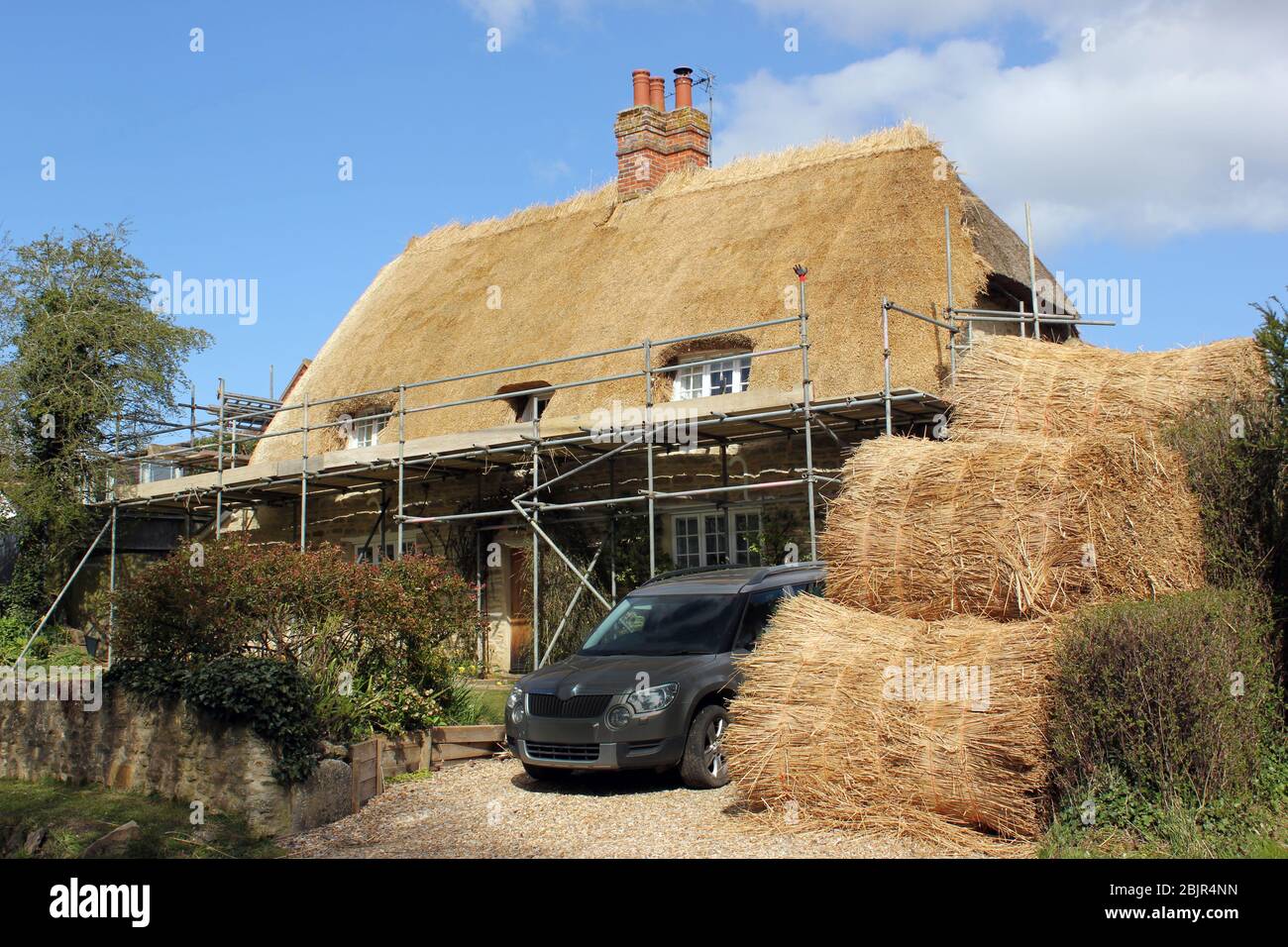 Thatching technique hi-res stock photography and images - Alamy