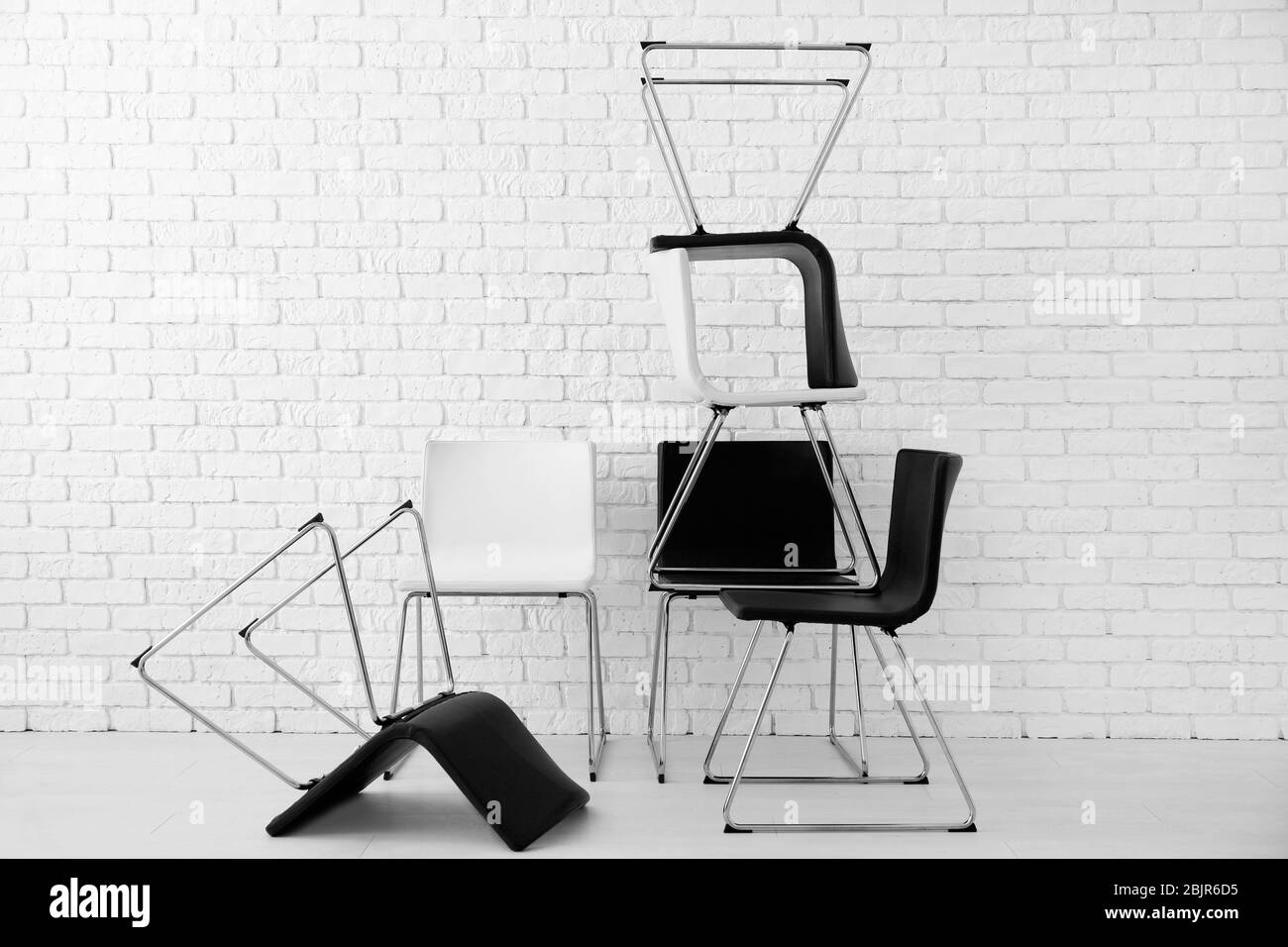 Modern elegant chairs Black and White Stock Photos & Images - Alamy