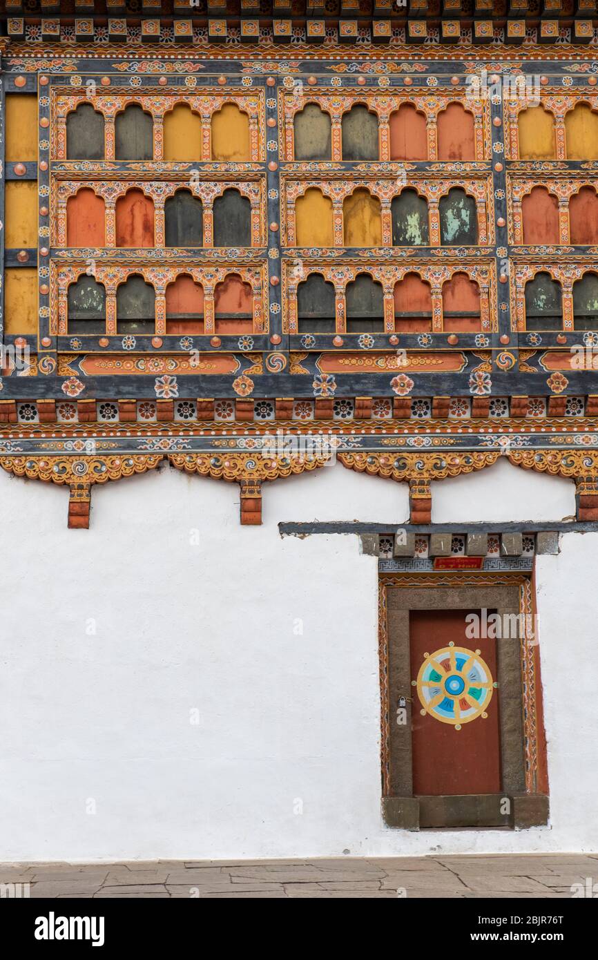Traditional bhutan architecture hi-res stock photography and images - Alamy