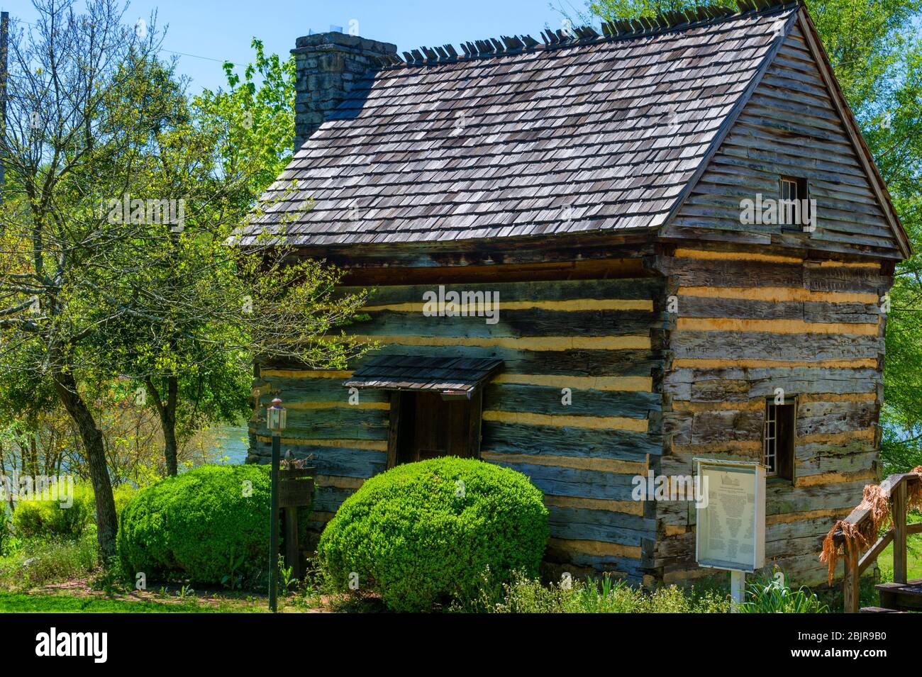 Kingsport,Tennessee,USA - April 15, 2020: This log cabin was originally ...