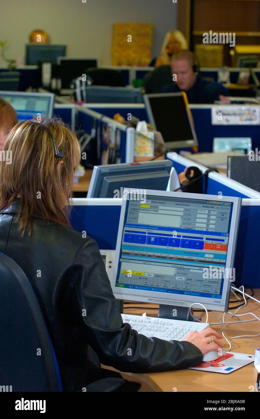Call centre uk computer hi-res stock photography and images - Alamy