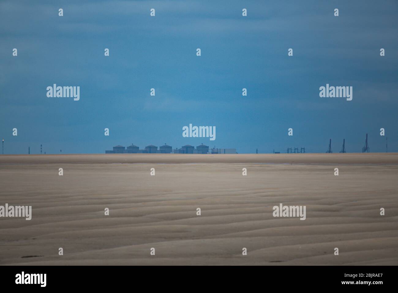 Gravelines beach hi-res stock photography and images - Alamy