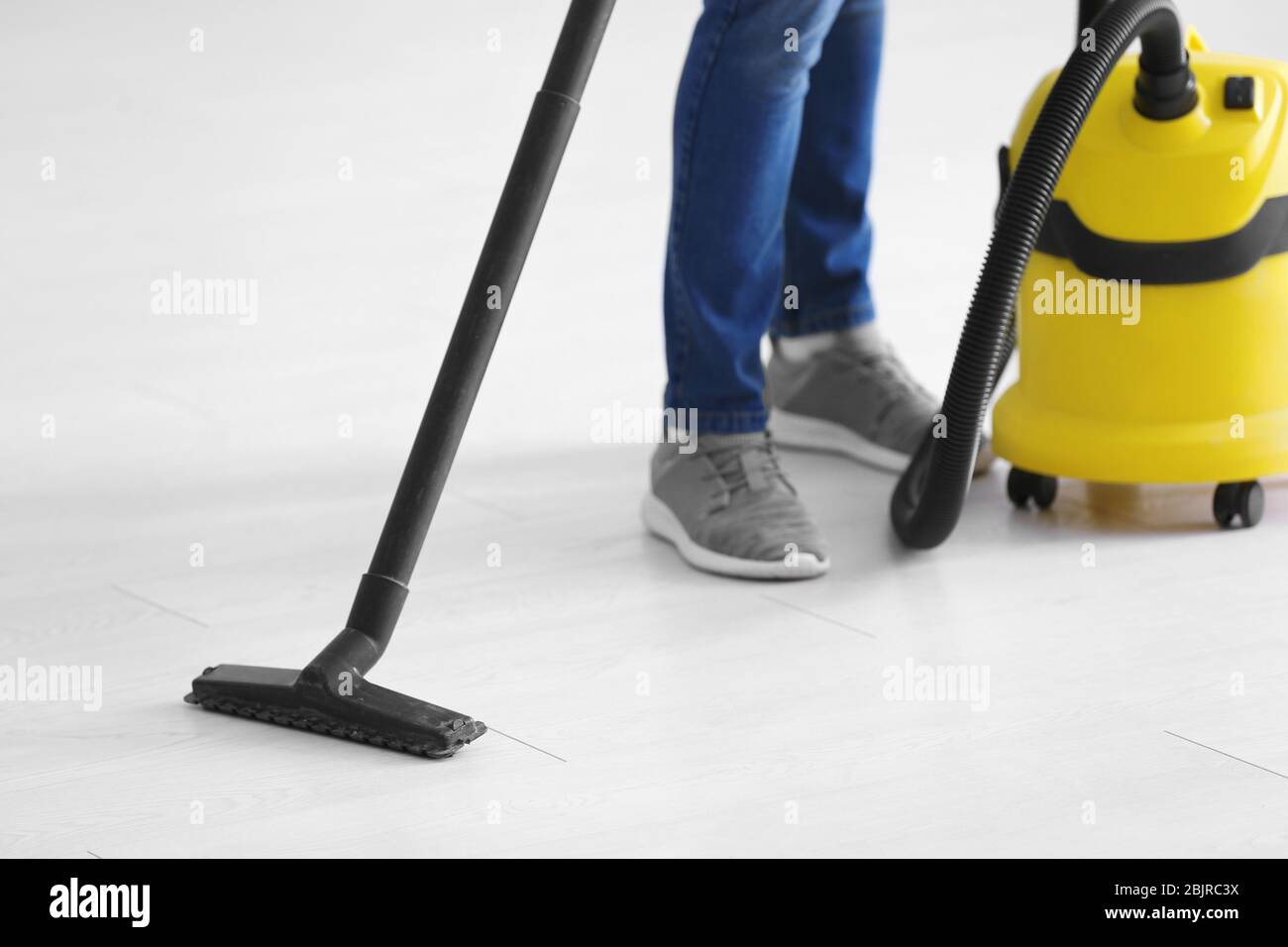 Vacuum cleaner feet hi-res stock photography and images - Alamy