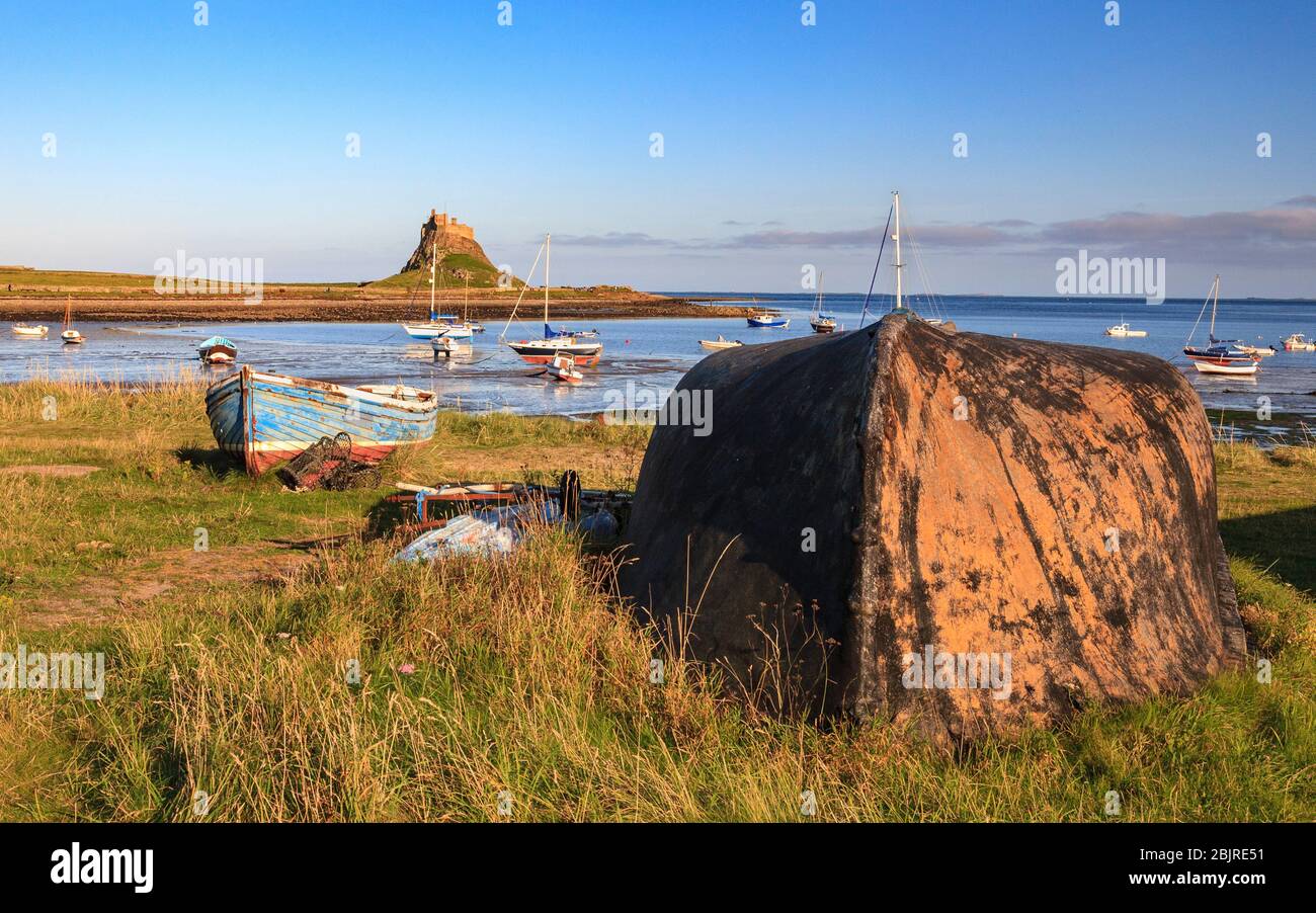 Holy island beach hi-res stock photography and images - Alamy