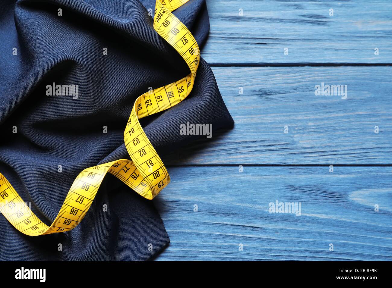 Fabric measuring tape hi-res stock photography and images - Alamy
