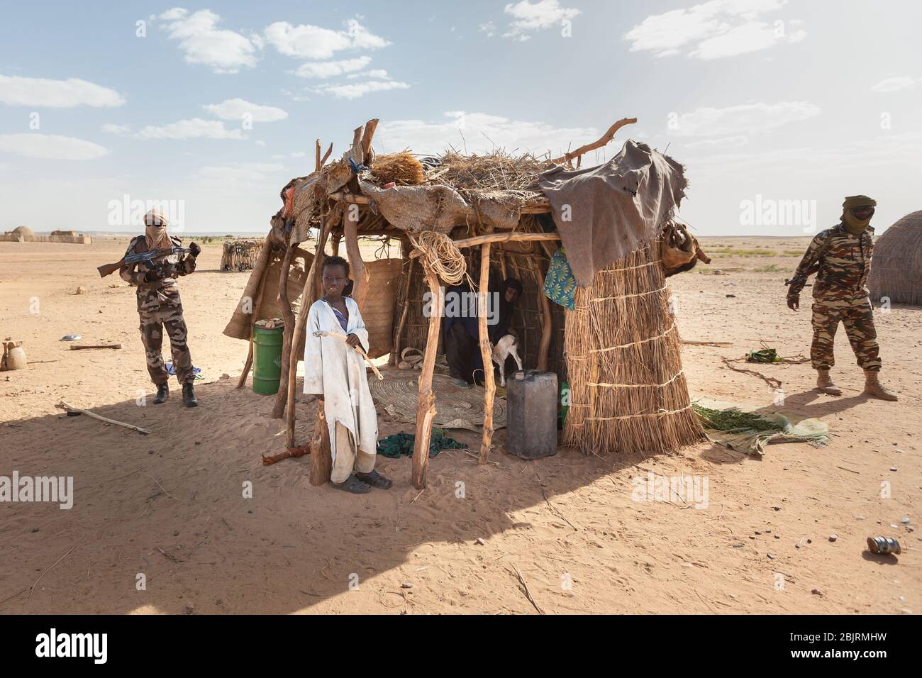 Agadez, Niger : military guard soldiers and African boy traditional ...