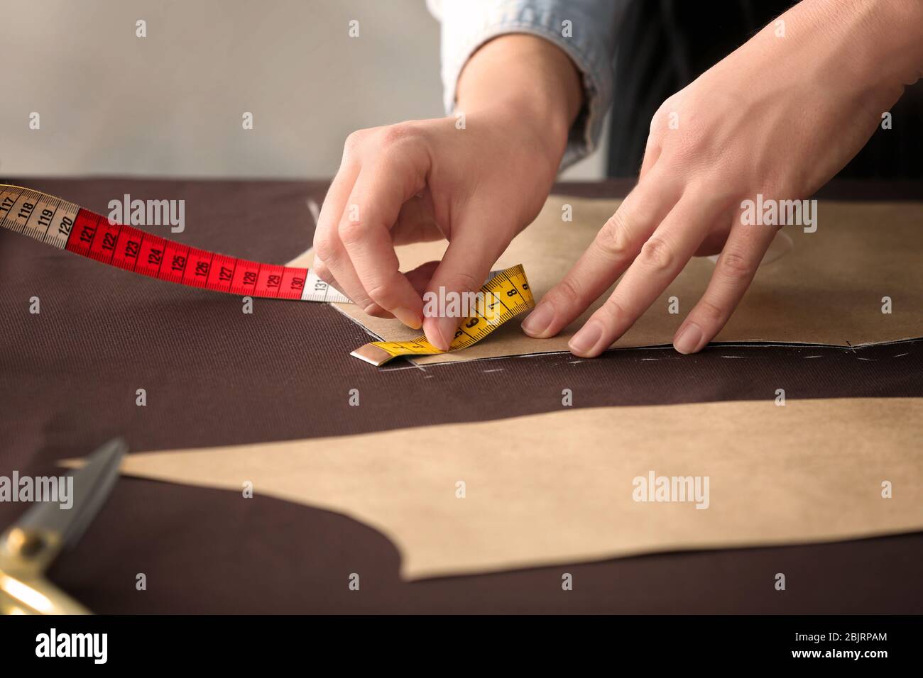 Bespoke paper pattern hi-res stock photography and images - Alamy
