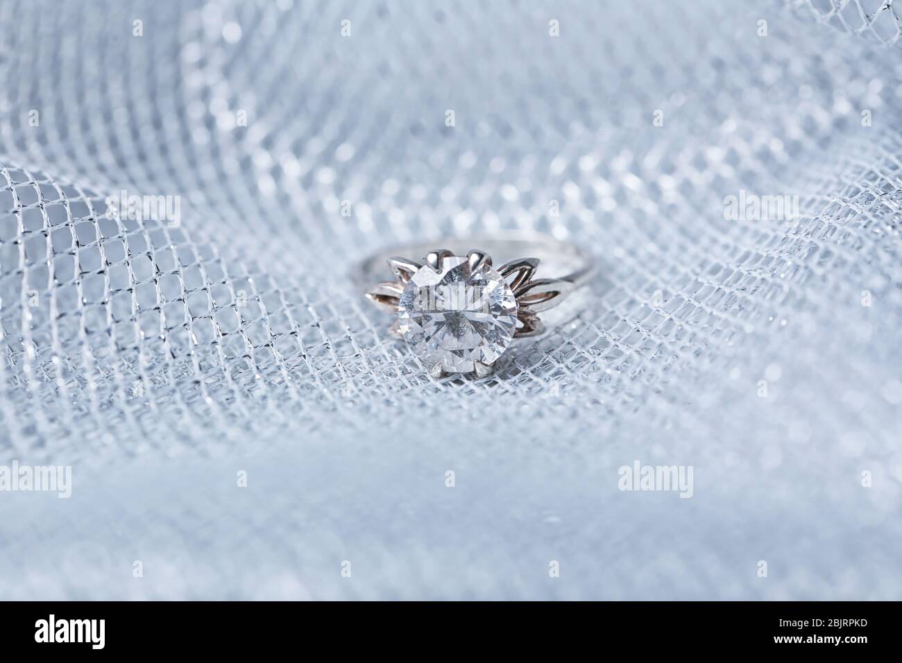 Ring netting hi-res stock photography and images - Alamy