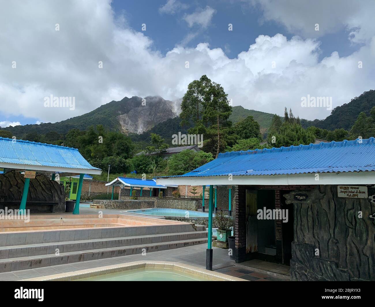 Pemandian Air Panas, Sidebuk Debuk, Berastagi, Sumatra Stock Photo - Alamy