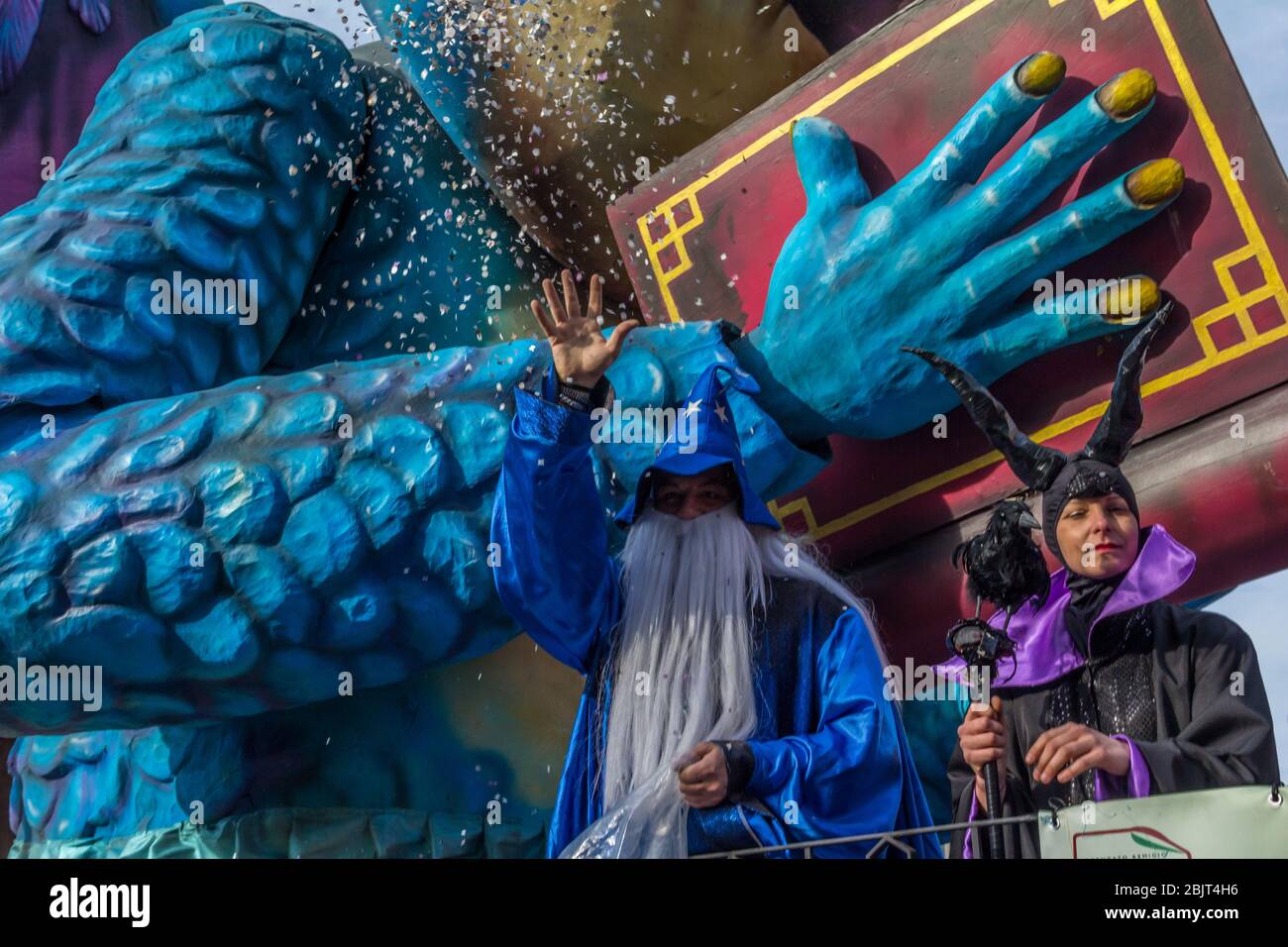 Masquerade parade at carnival in Crema Stock Photo - Alamy