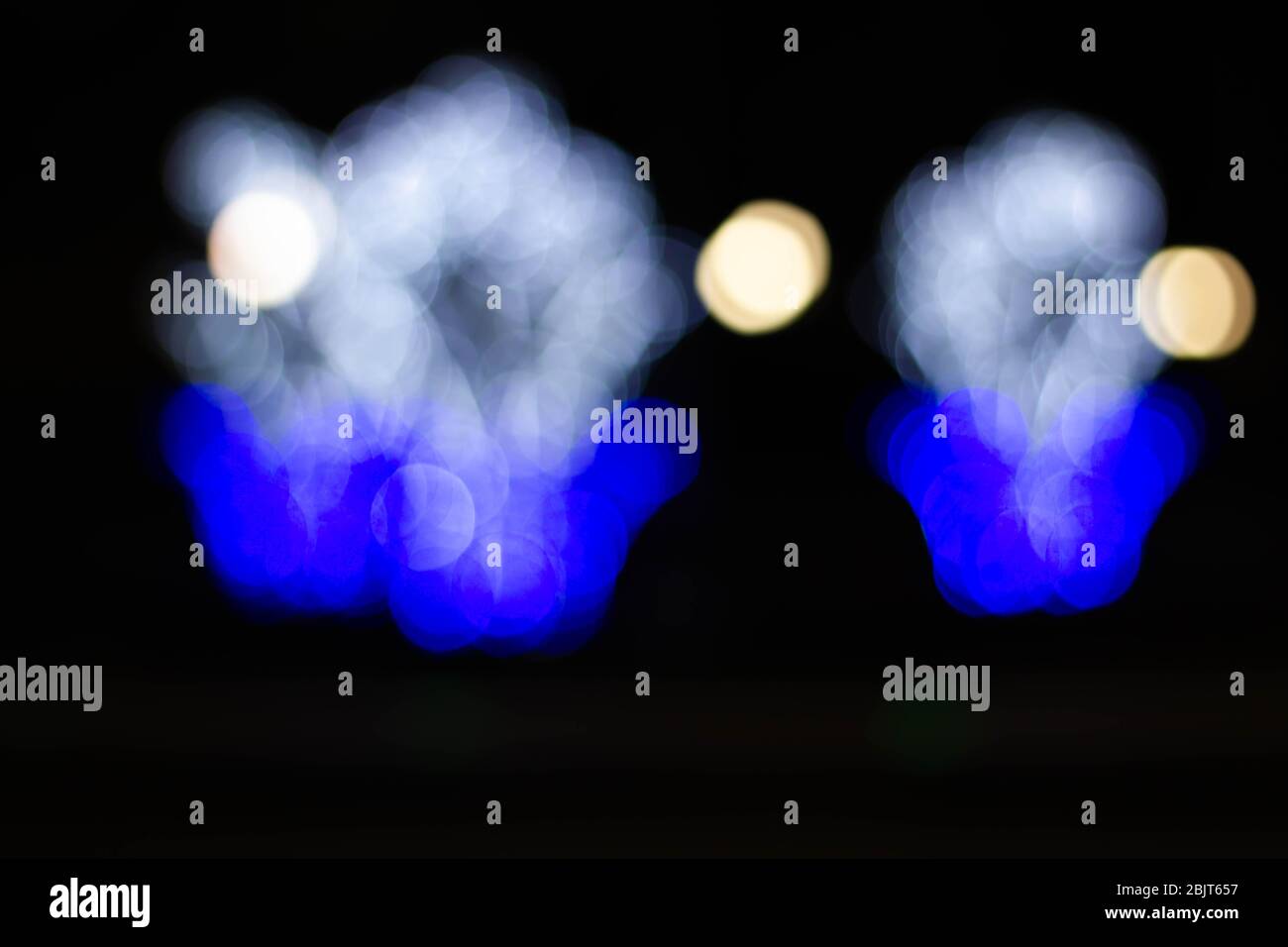 Blue and white lights hi-res stock photography and images - Alamy