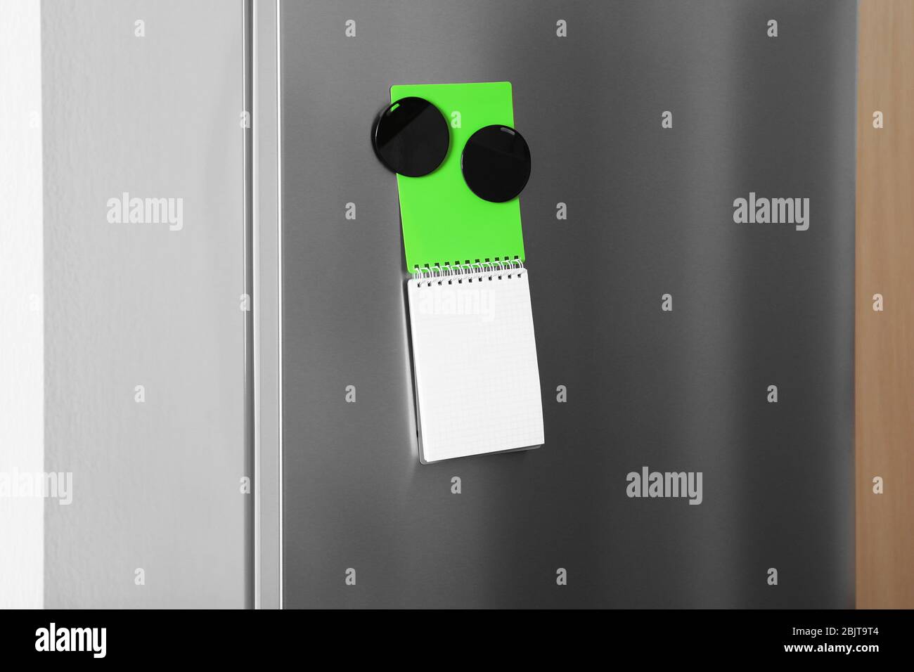 Cool magnets hi-res stock photography and images - Alamy