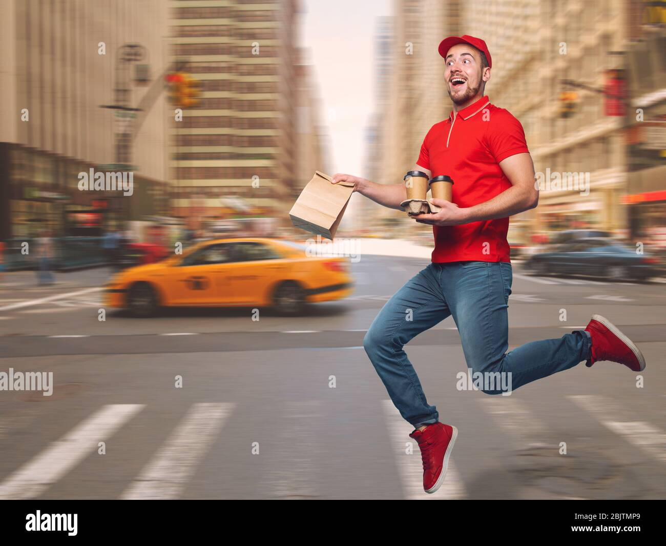 Uniform delivery man runs hi-res stock photography and images - Alamy