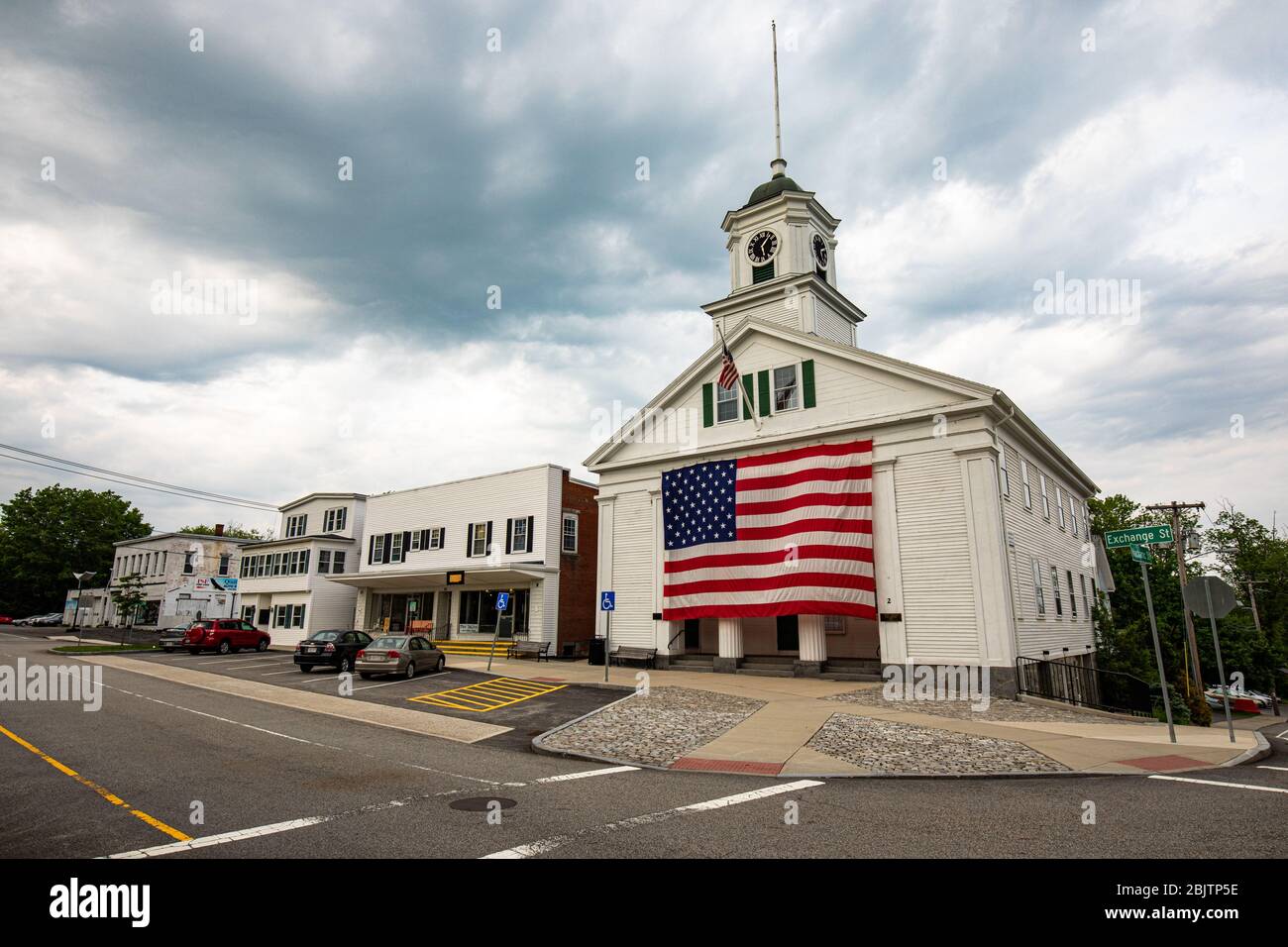 Barre town hall hi-res stock photography and images - Alamy