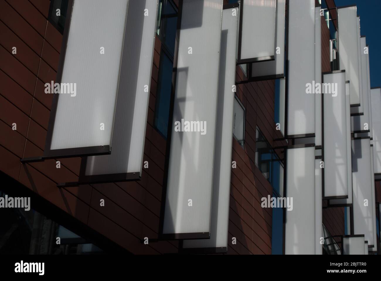 Terracotta cladding hi-res stock photography and images - Alamy