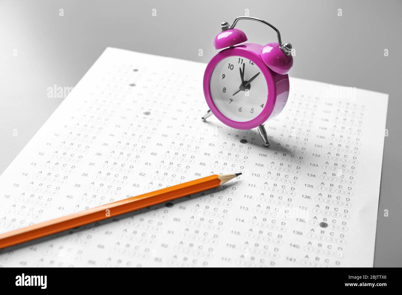 Exam clock hi-res stock photography and images - Alamy