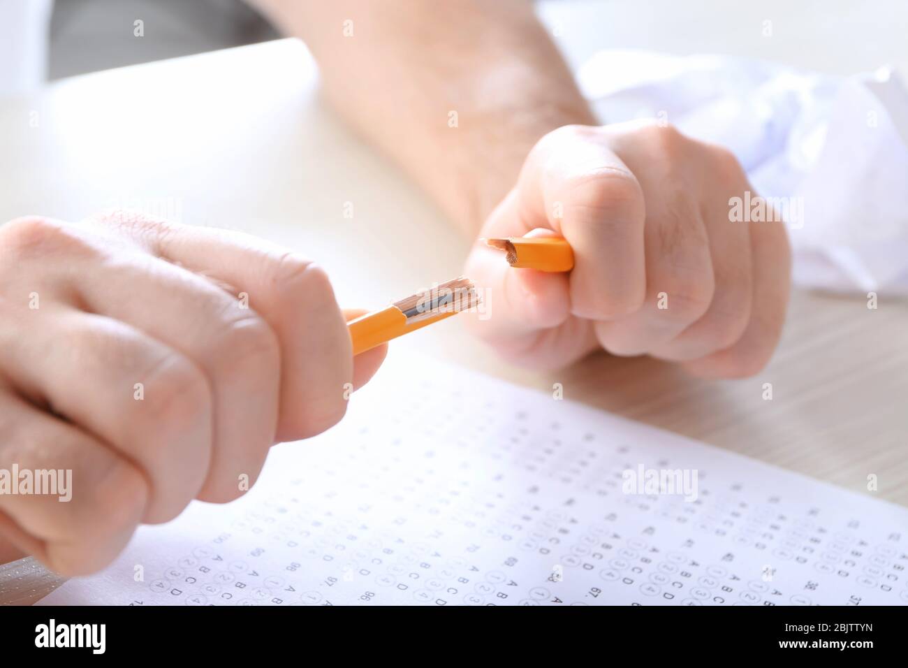 Stressed table pencil hi-res stock photography and images - Alamy