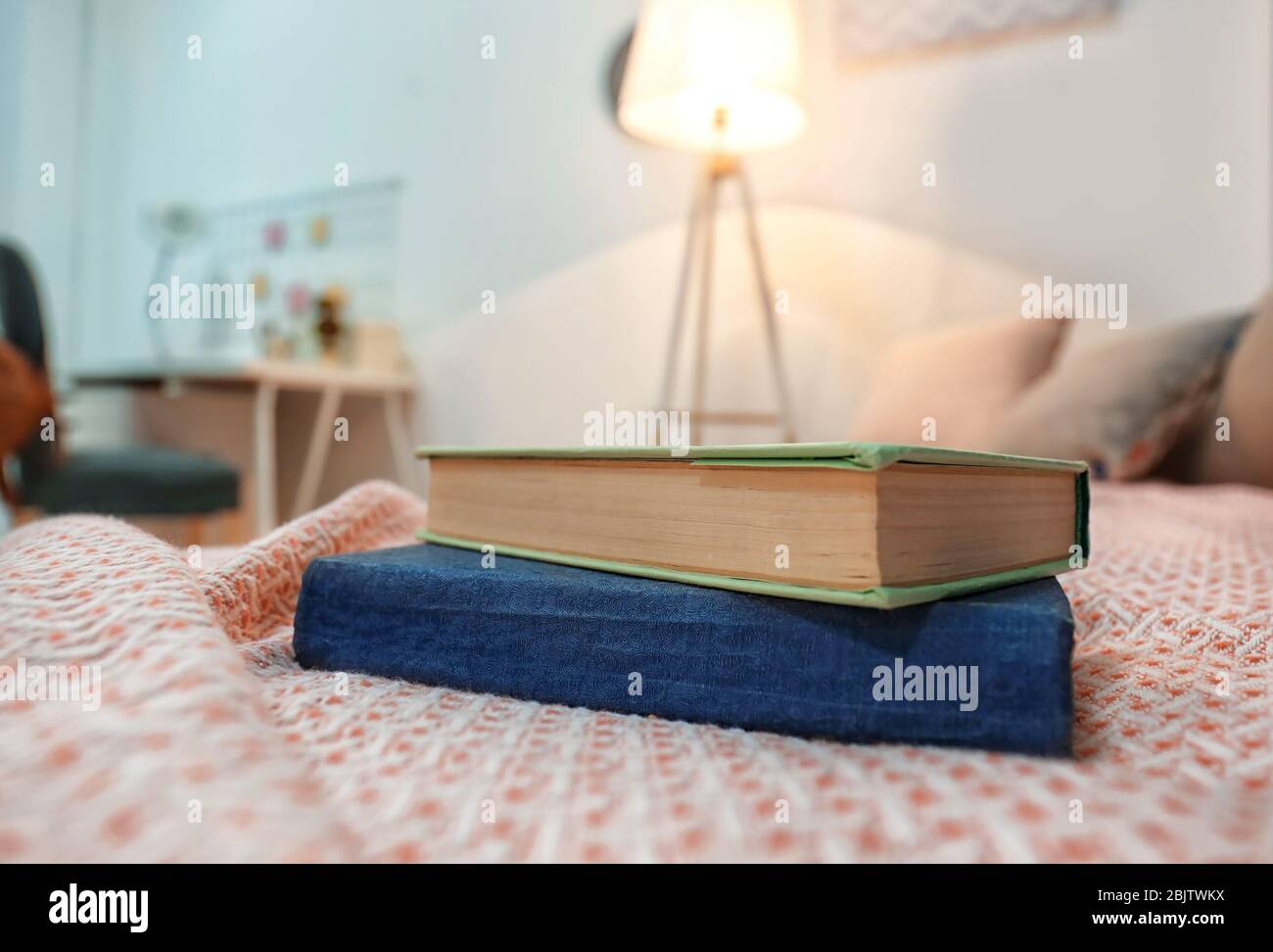 Modern childrens books hi-res stock photography and images - Alamy