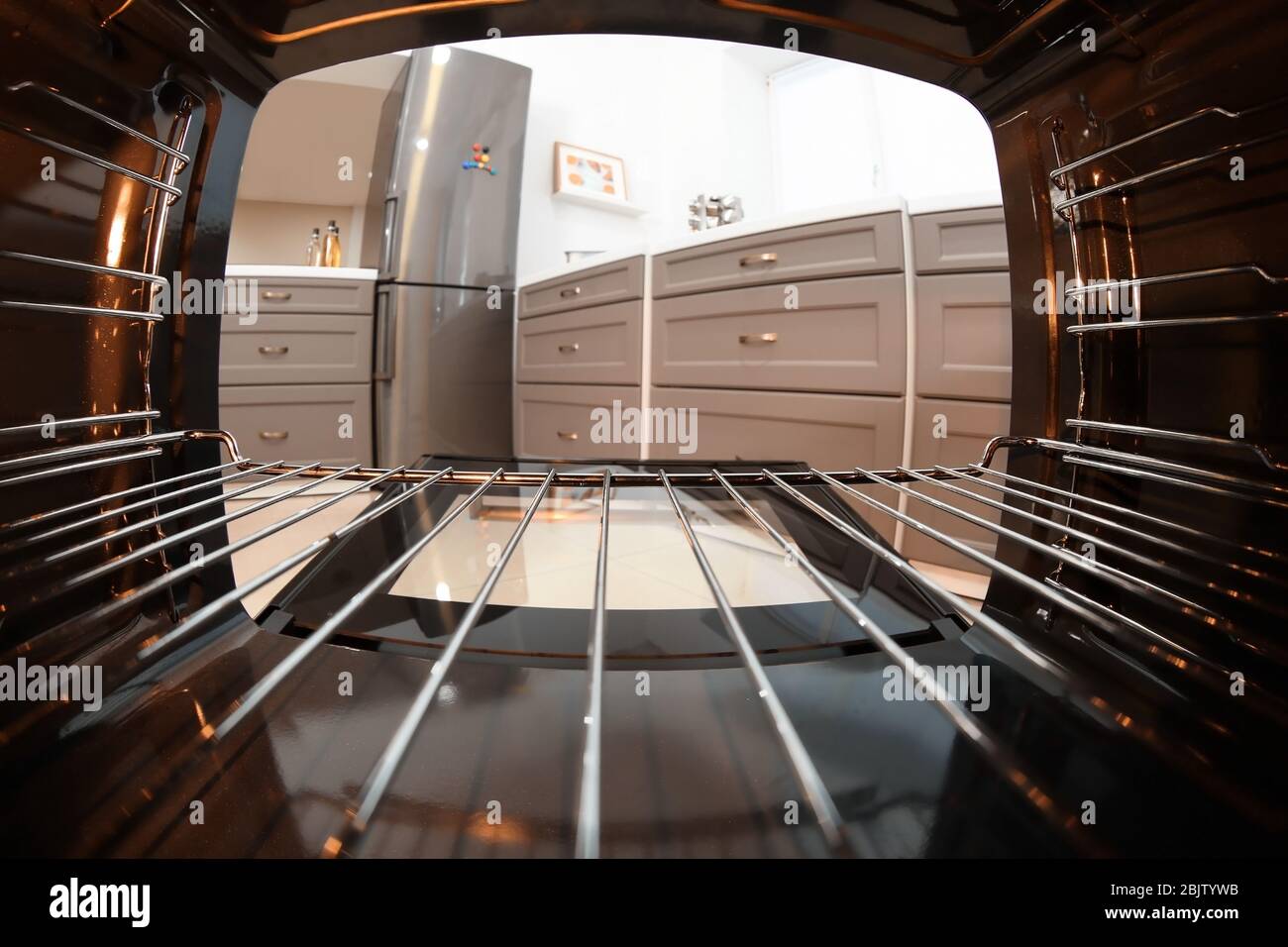 Modern empty oven, view from inside Stock Photo - Alamy