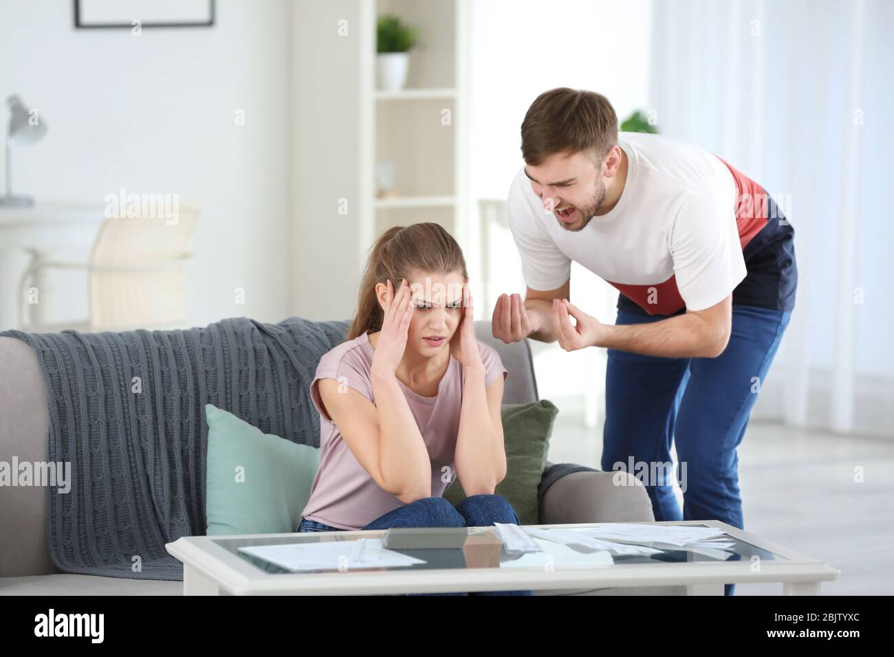 Money shout hi-res stock photography and images - Alamy