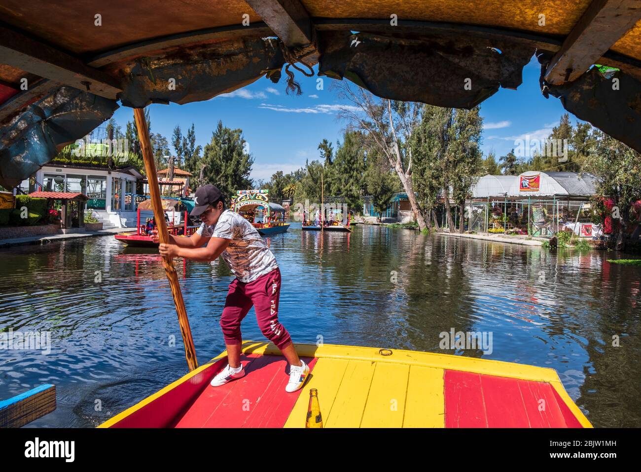 Canal tour boats boat hi-res stock photography and images - Alamy