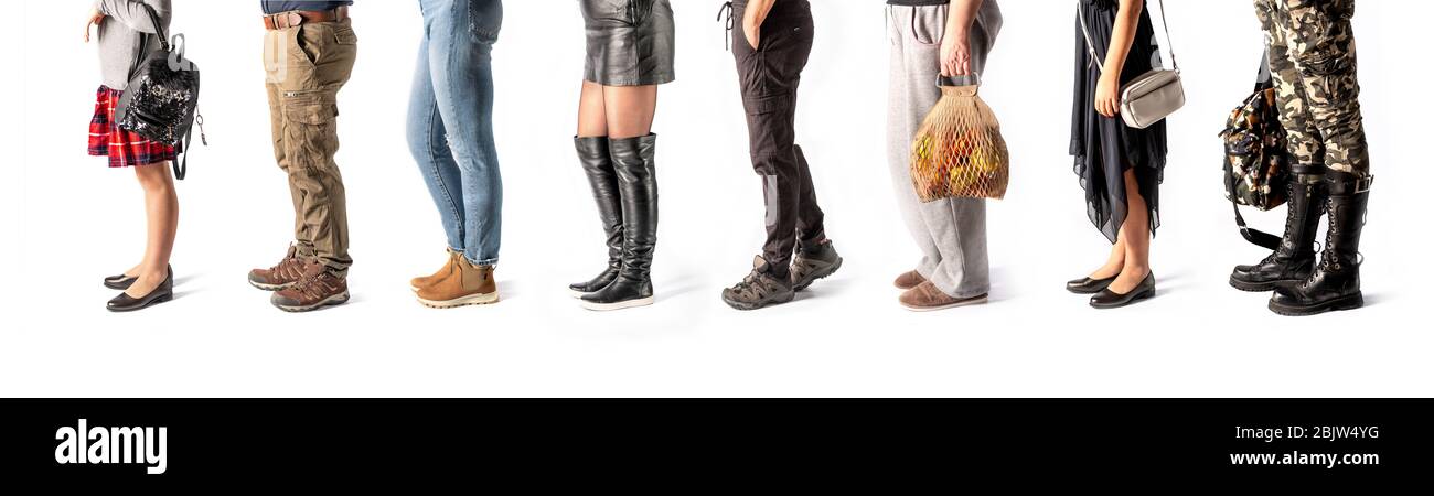 Stand in line hi-res stock photography and images - Alamy