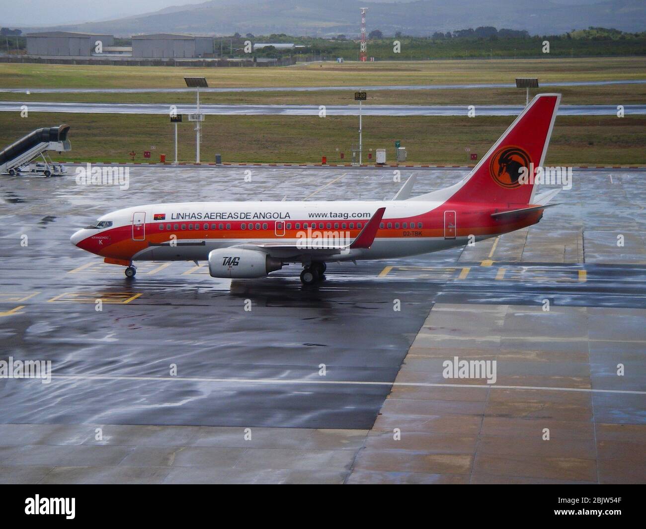 TAAG Takes First 737-800 Freighter Cargo Facts, 44% OFF