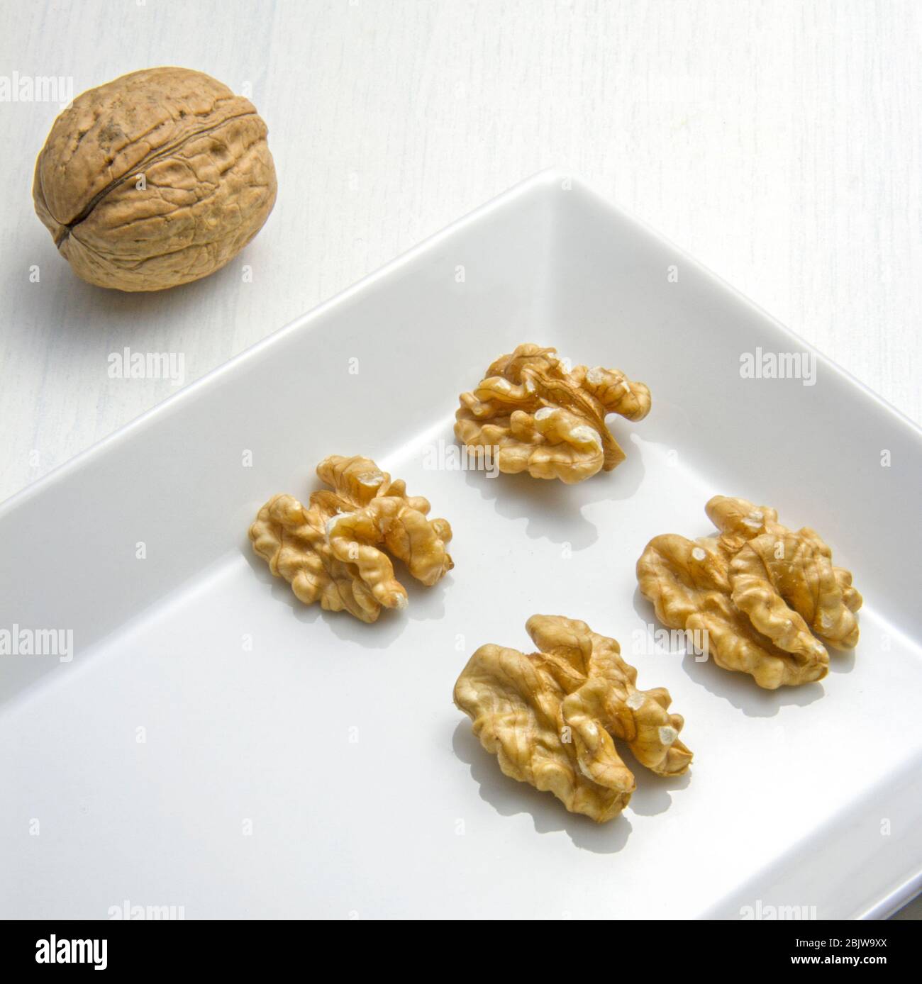 Walnut on walnuts hi-res stock photography and images - Alamy