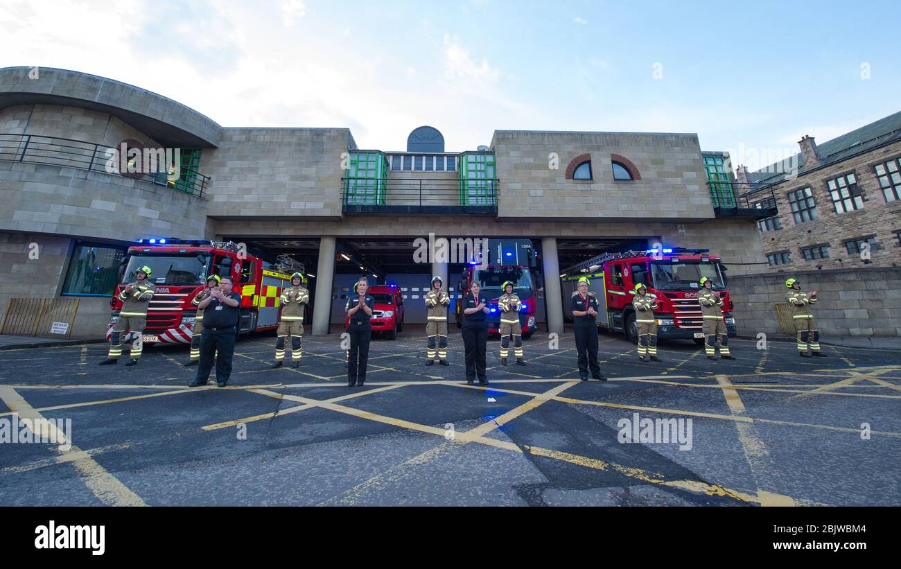 Scottish fire and rescue service hi-res stock photography and images ...