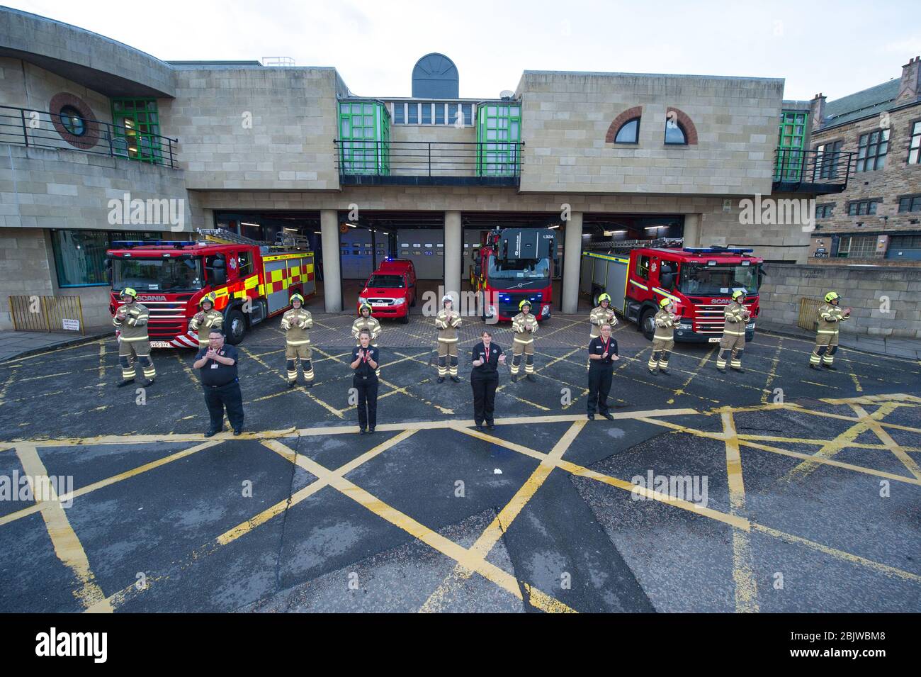 Scottish fire and rescue service hi-res stock photography and images ...