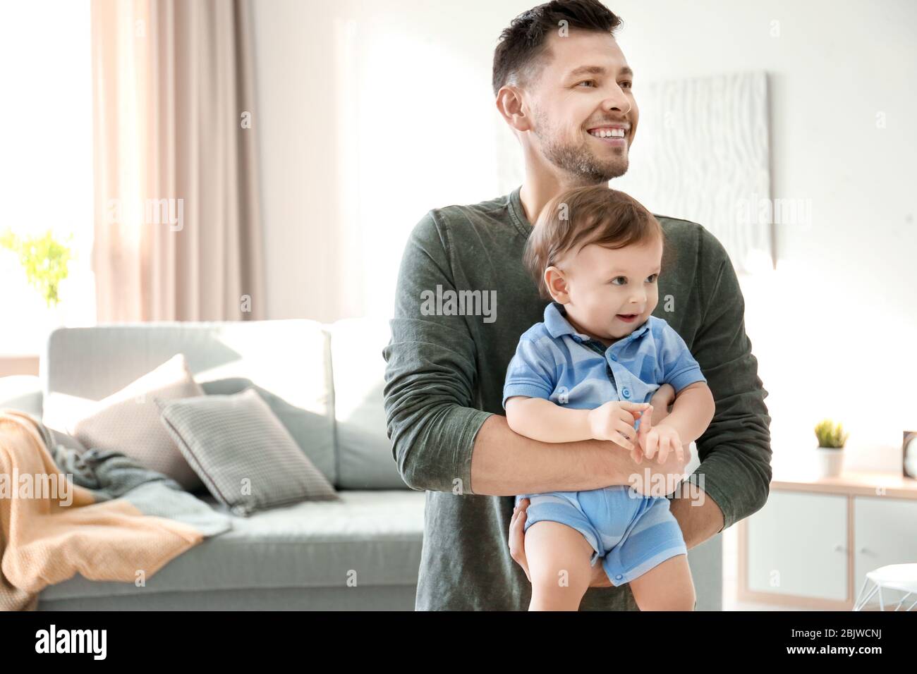 Handsome dad hi-res stock photography and images - Alamy