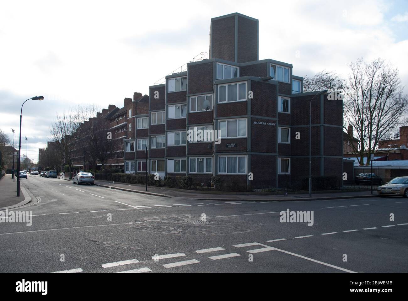 Hexagonal architecture hi-res stock photography and images - Alamy