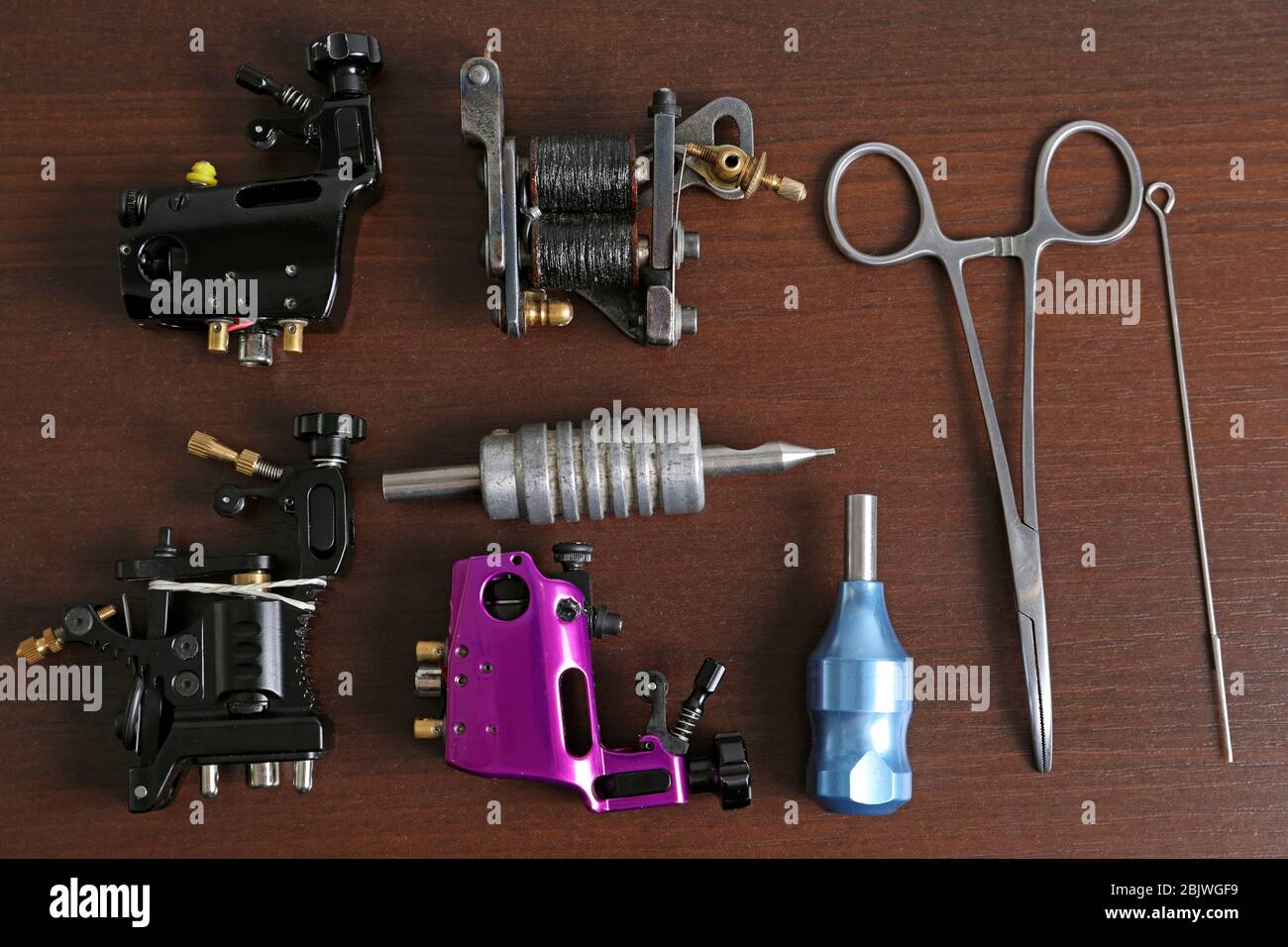 Tattoo gun ink tubes hi-res stock photography and images - Alamy