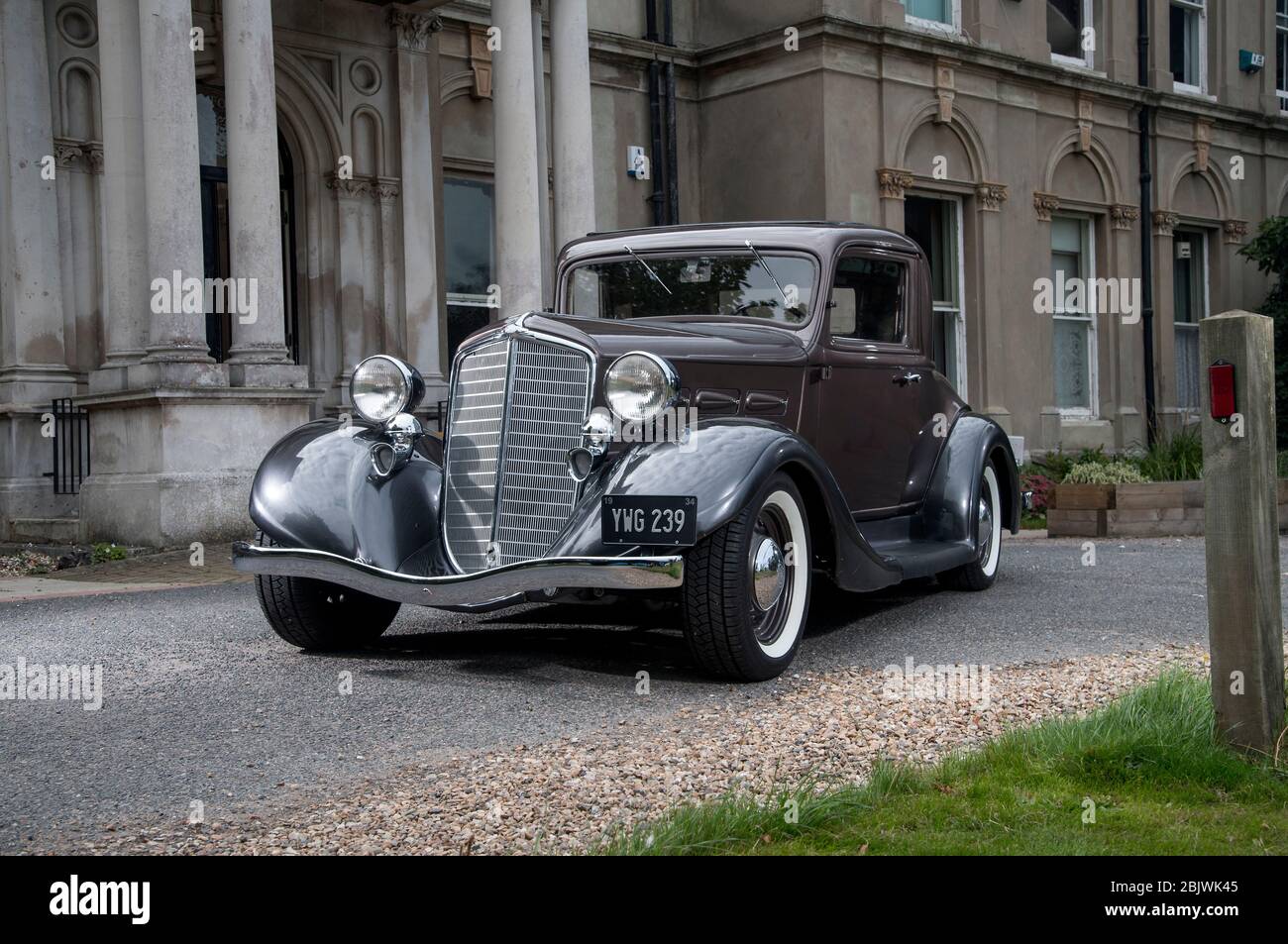 1935 REO Flying Cloud Coupe classic American car Stock Photo - Alamy