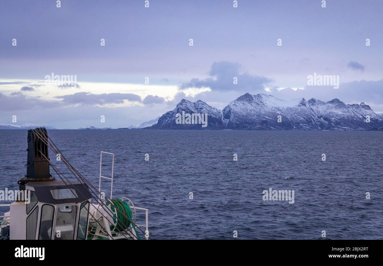 Cruise along the Norwegian coast and the red lighthouse Landegode Fyr ...