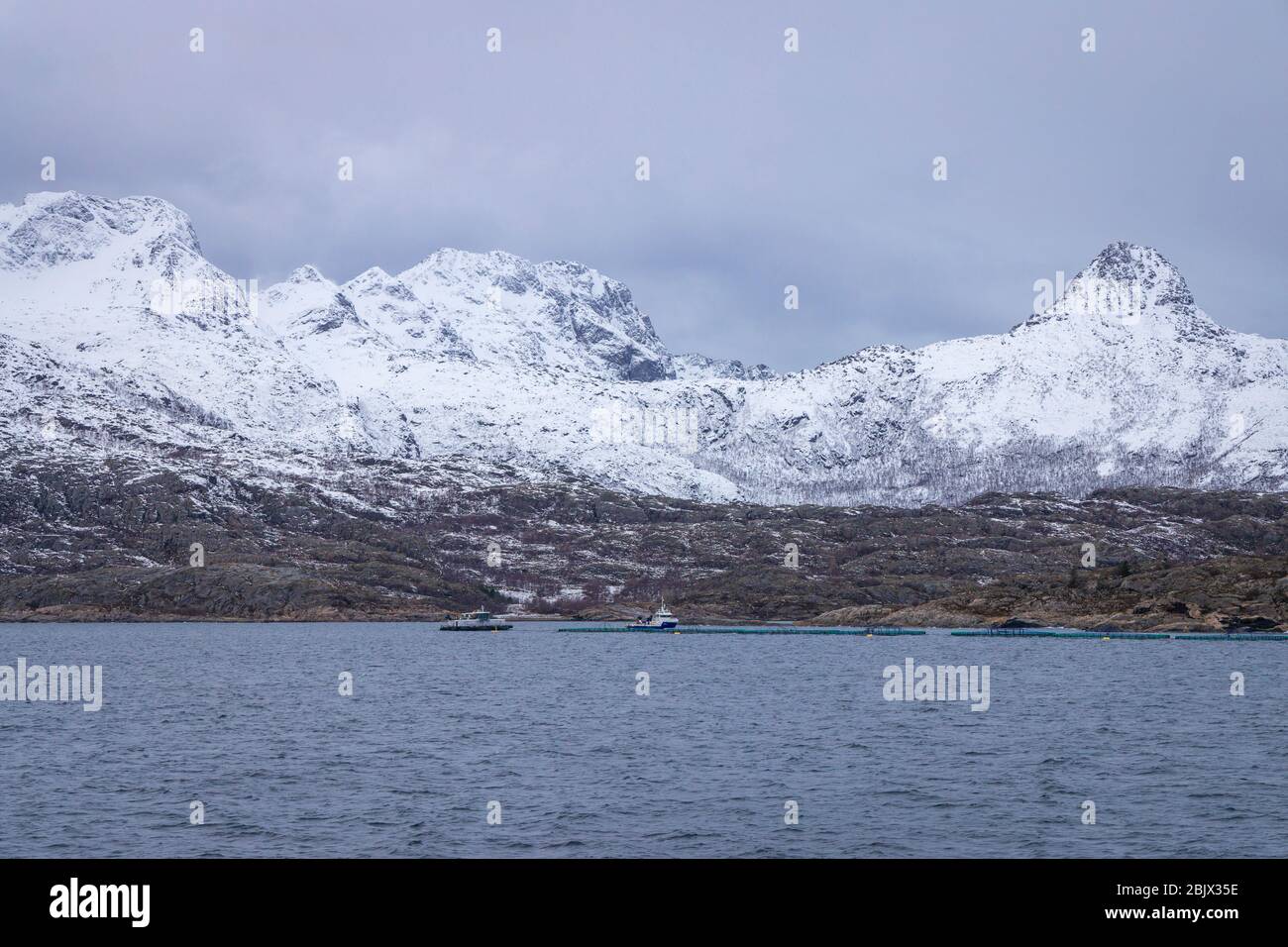 Cruise along the Norwegian coast and the red lighthouse Landegode Fyr ...
