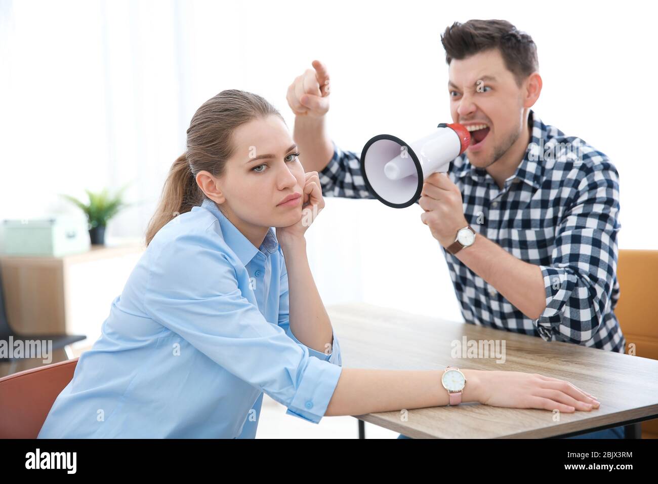 Office conflict ignore hi-res stock photography and images - Alamy