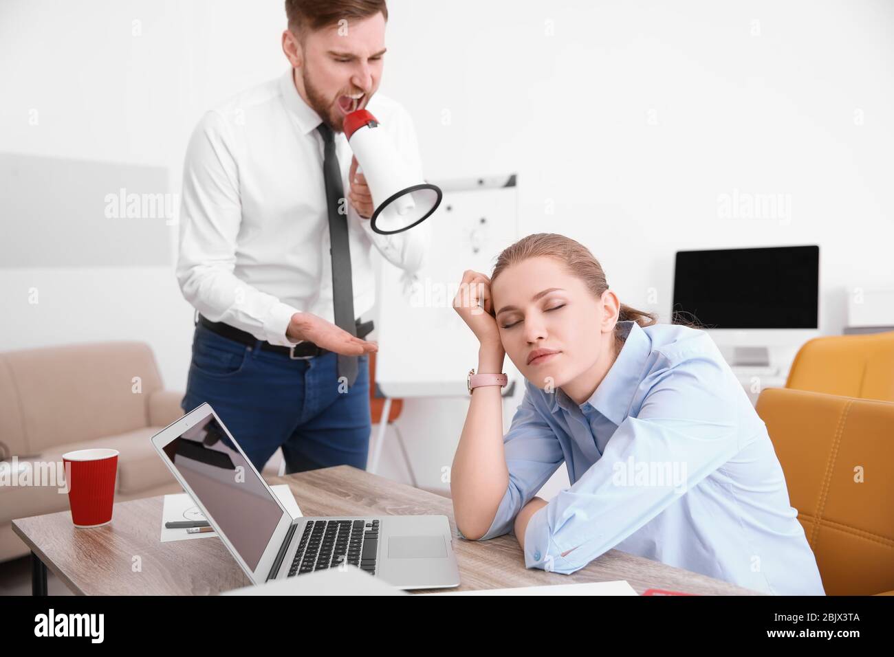 Sleeping employee hi-res stock photography and images - Alamy