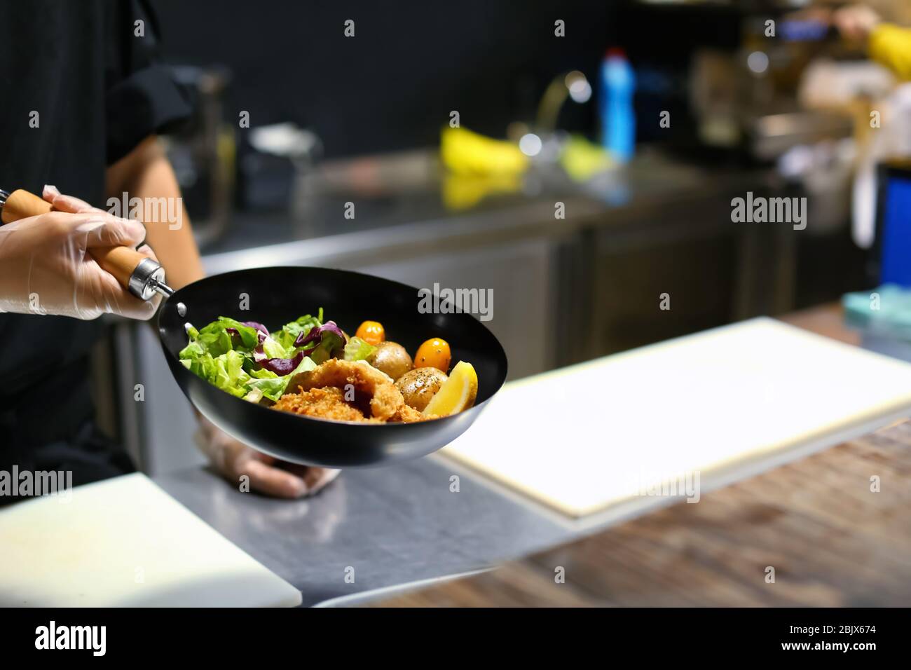 Chef fish fillets hi-res stock photography and images - Alamy