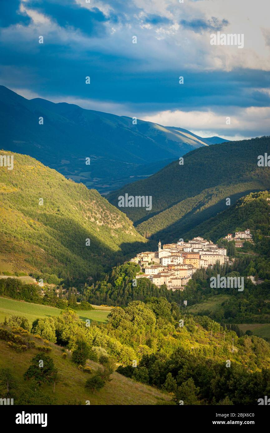 Medieval village of Preci in the Valnerina, Monti Sibillini National ...