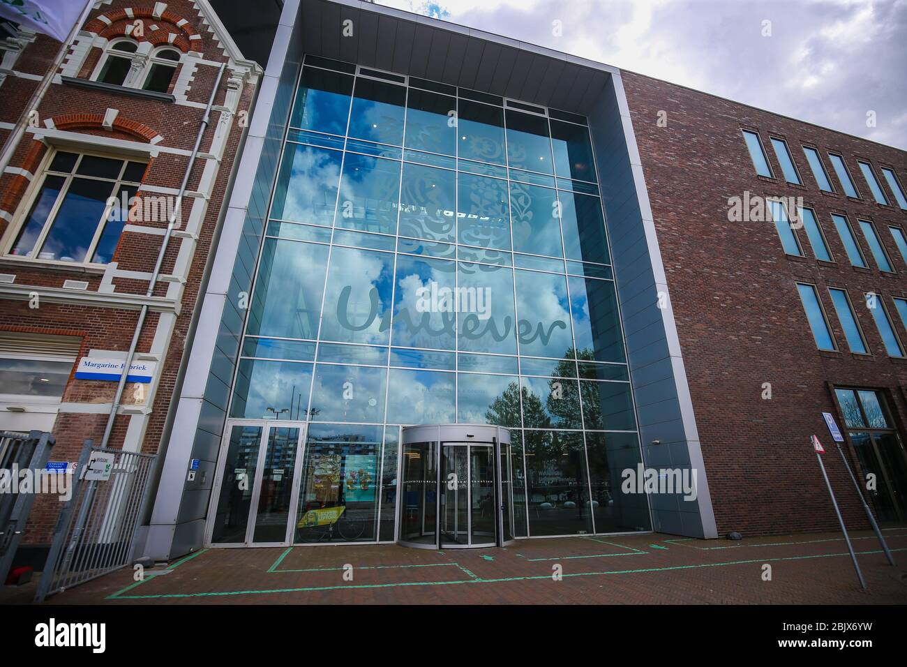 Rotterdam - 30-4-2020, Archive photos of the headquarter of Unilever ...